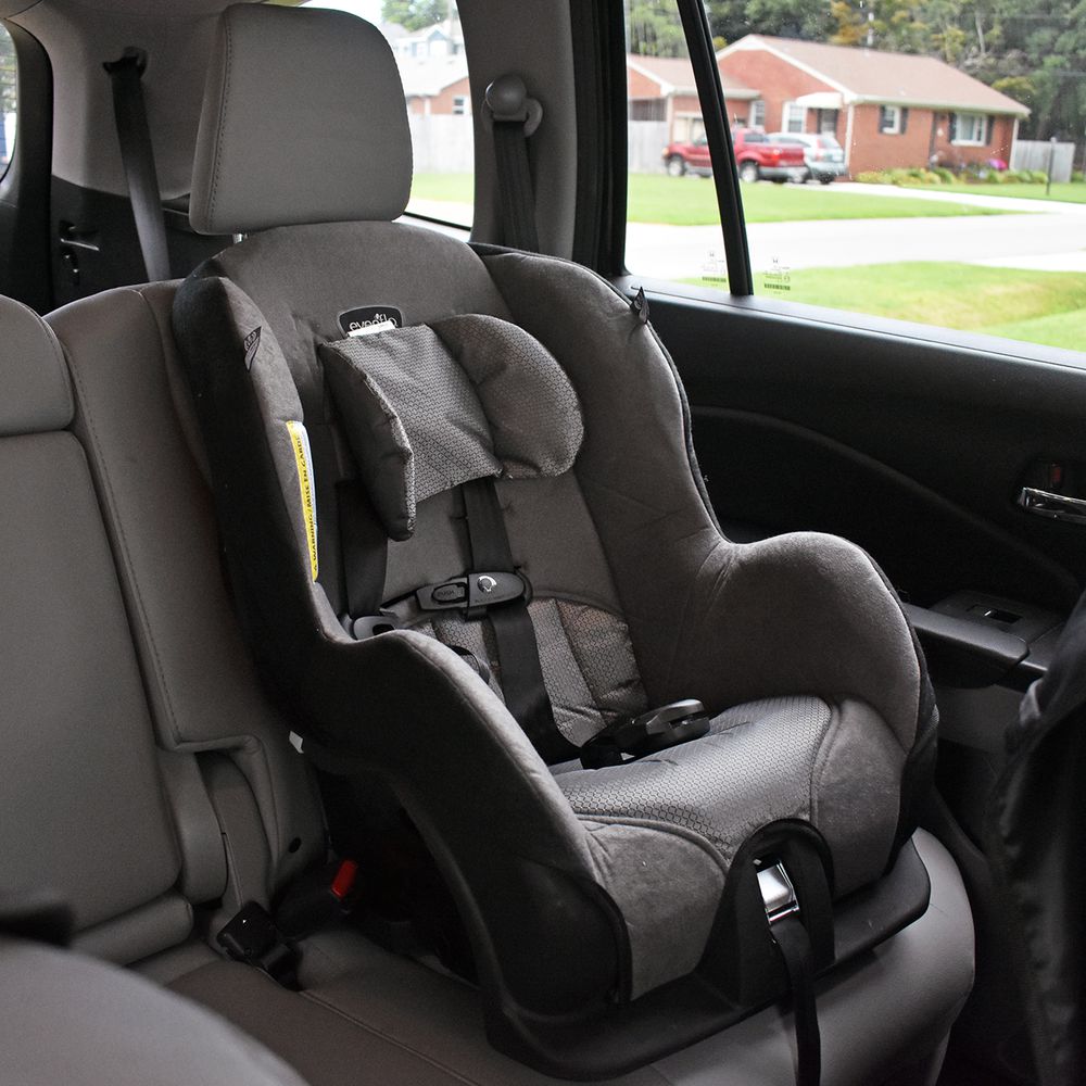 The Ultimate Guide to Convertible Car Seats | Safety, Features